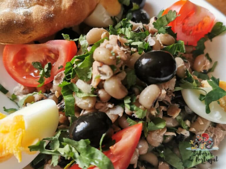 Salada com feijão frade e atúm - Sabores de Portugal